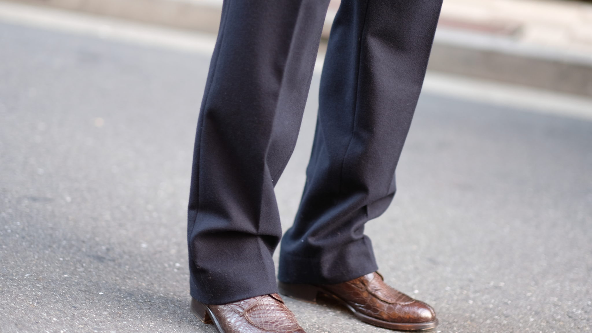 WOOL CASHMERE FLANNEL SLACKS (AURALEE) | CATHEDRAL（カセドラル）